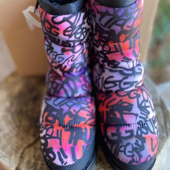 UGG | Shoes | Ugg Ridge Graffiti Pop Winter Boots | Poshmark